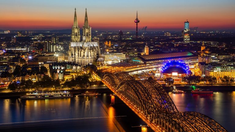 10 Most Technologically Advanced Countries in the World